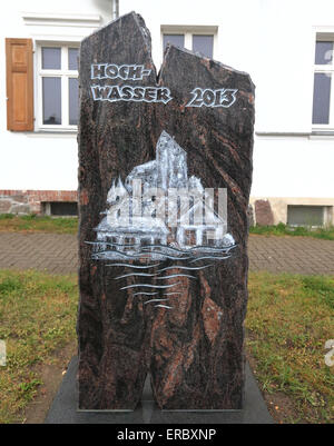 Fischbeck, Germany. 28th May, 2015. Reconstruction works in Kabelitzer ...