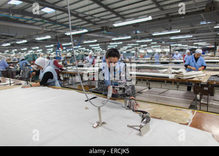 Clothing factory THE MAKERS in Morocco produces clothes for the Dutch ...