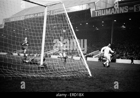 West Bromwich Albion v Liverpool -- 1968 Stock Photo - Alamy