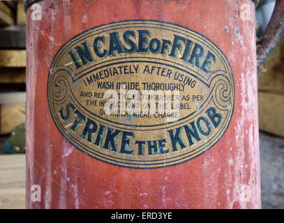 OLD SIMPLEX FIRE EXTINGUISHER IN MUSEUM VERTICAL BAPDB8015 Stock Photo ...