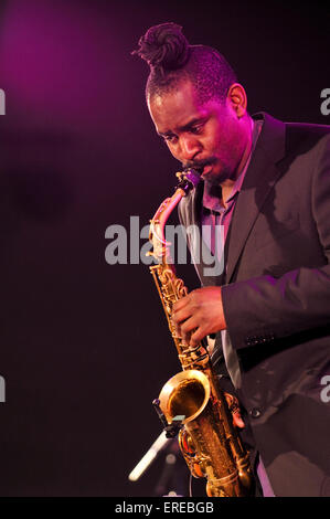 Jason Yarde (alto saxophone Stock Photo - Alamy