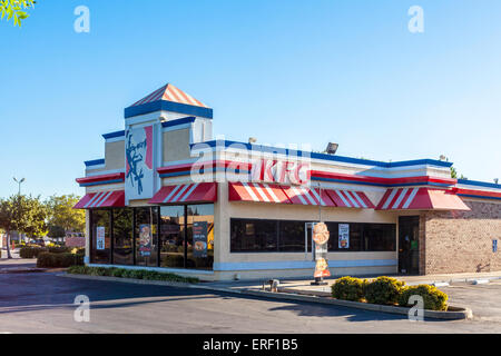 A KFC restaurant in Modesto California at night Stock Photo - Alamy