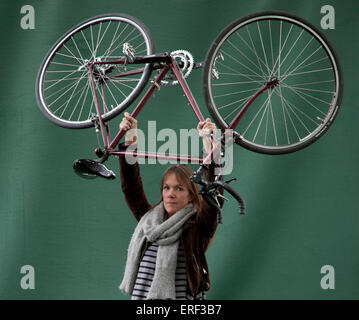 Bella Bathurst at the Edinburgh International Book Festival 2011 to ...