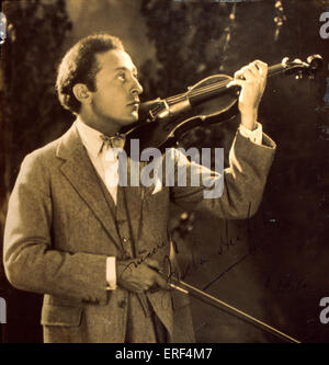 JASCHA HEIFETZ (1901-1987) Russian violinist Stock Photo - Alamy