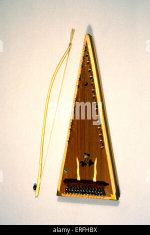 Psaltery - ancient and medieval stringed instrument of the harp family ...