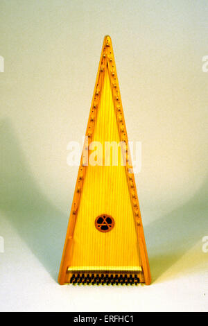 Psaltery - ancient and medieval stringed instrument of the harp family ...