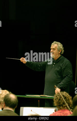 Walter Weller conducting. Austrian conductor, b. 1939 in Vienna Stock ...