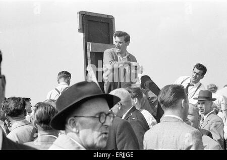 Albert Dimes, pictured at stand of William Barnet, Brighton Racecourse ...
