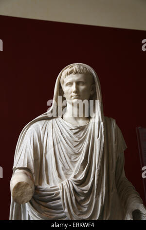 Roman statue of Augustus as Pontifex Maximus, circa 17-14 BC. This ...
