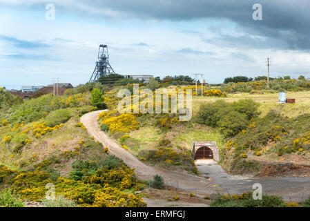 Headgear of New Cook's Kitchen shaft at South Crofty Mine, Pool ...