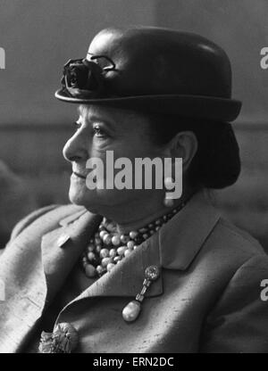 Business woman Helena Rubinstein seen here at the Dorchester Hotel ...