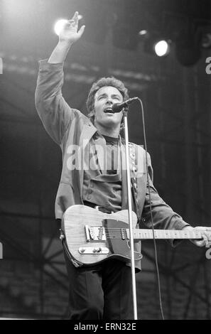 Bruce Springsteen in Concert, Villa Park, Birmingham, Tuesday 21st June ...