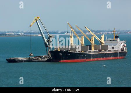 The ship crane, loading discharging operation for transfer the cargo ...