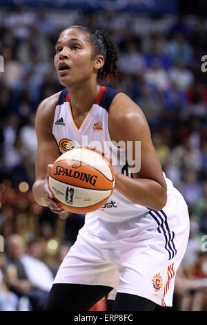 UNCASVILLE, CT - JUNE 25: Connecticut Sun forward Alyssa Thomas (25 ...