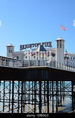 Entrance to the famous Brighton palace pier on any overcast spring day ...