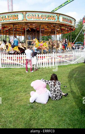 Funfair, Ealing Common, London, United Kingdom Stock Photo - Alamy
