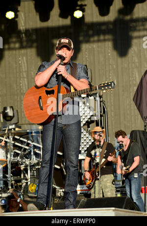 Country music artist Rodney Atkins performs a special concert to honor ...