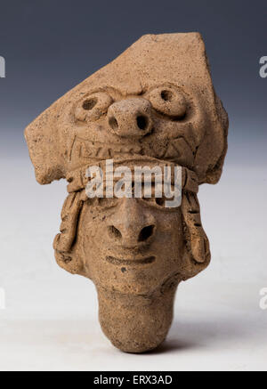 anthropomorphic figure in argil or clay, ancient art of ecuador Stock ...