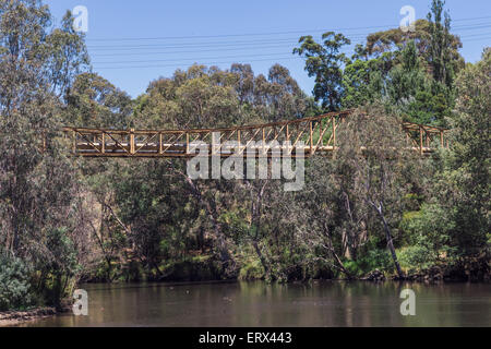 Fairfield Pipe Bridge, Fairfield, Melbourne, Victoria, Australia Stock ...