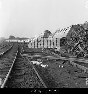 Morpeth Rail Crash On 7 May 1969 a northbound sleeper express train ...