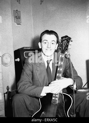 Welsh comedian Stan Stennett with Welsh actor Sion Probert (left Stock ...