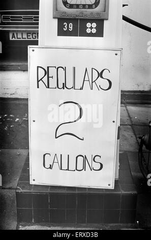 Fuel Shortages and Fuel Rationing Signs, Bearwood, Birmingham Stock ...