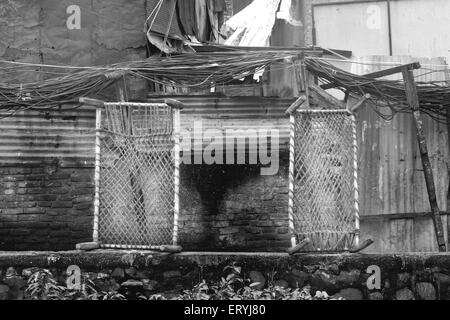 Charpoys in Dharavi slum, Bombay Mumbai, Maharashtra, India, Asia Stock ...