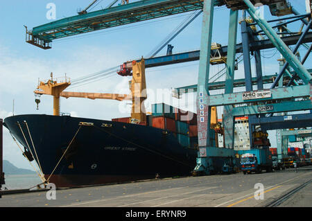 cargo ship, Jawaharlal Nehru Port, JNPT, Nhava Sheva Port, Nhava Sheva ...