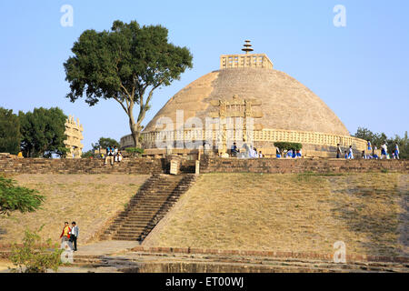 Stupa 1 constructed by king Ashok ; Sanchi ; Madhya Pradesh ; India ...