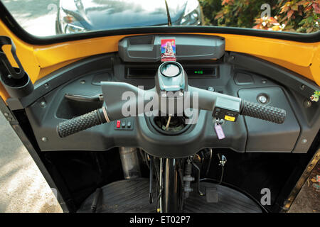 PVC Desk Board Auto Rickshaw Three wheeler India Asia Stock Photo - Alamy