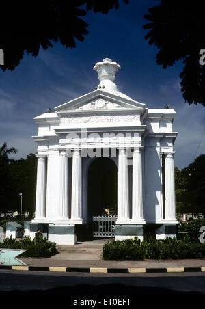 Aayi Mandapam ; white monument ; Greco Roman architecture ; Bharathi ...