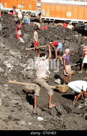 men working coal mine, Jamshedpur, Jharkhand, India, Indian life Stock ...