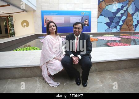 Mukesh Ambani, Mukesh Dhirubhai Ambani, Indian billionaire businessman, Chairman and Managing ...