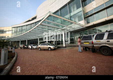 Reliance Corporate Park, glass building, Ghansoli, Navi Mumbai ...