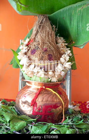 Poorna kumbh or kalash holy symbol swastika 2009 Stock Photo - Alamy
