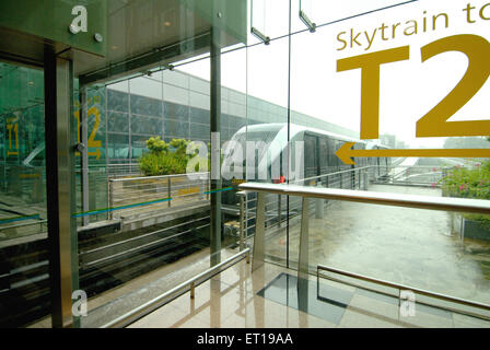 Metro Train At The Airport In Singapore About To Depart Stock Photo - Alamy