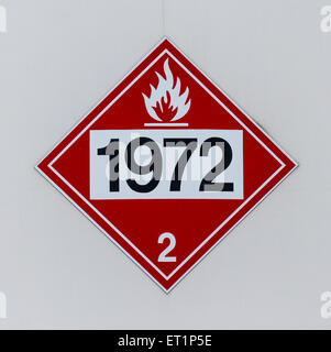 un hazard sign with the danger number 30 and hazardous substance number ...