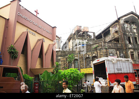 Old building ; Swadeshi Market ; Dr. Vegas street ; Kalbadevi ; Marine ...