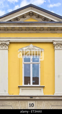 Number 10 house number Stock Photo - Alamy