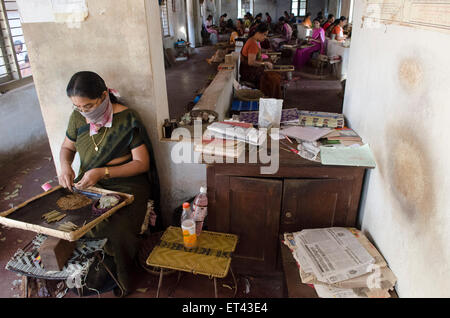 Woman in rural India rolling beedi cigarettes, Tamil Nadu, India Stock ...
