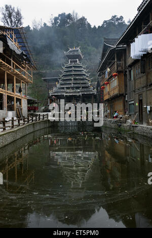 Traditional wooden houses in Zhaoxing Dong ethnic village, Guizhou ...