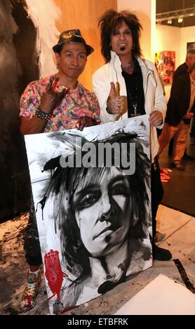 LOS ANGELES - JAN 7: Robert Vargas, Scott Diament at 2026 LA Art Show ...