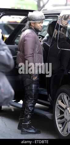 Usher leaving his hotel in New York Featuring: Usher Where: Manhattan ...