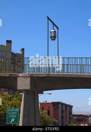 Pedestrian walkway sign Stock Photo - Alamy