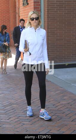 Kelly Rutherford out and about running errands in Beverly Hills ...