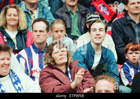 Huddersfield Town 0-1 Wycombe Wanderers, Division Two league match at ...