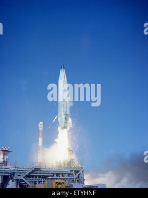 Atlas 12B, Lift-off Details Atlas 12B Pad 14; Test 1730 Stock Photo - Alamy