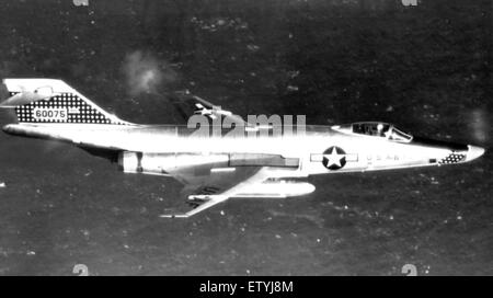 McDonnell RF-101C Voodoo 56-0130 United States Air Force 66 Tactical ...