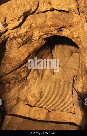 Hezekiah's Tunnel, Jerusalem Stock Photo - Alamy