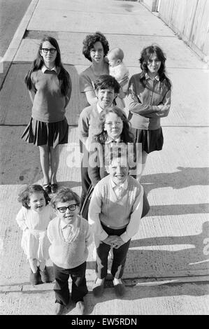 The Beauchamp Family from Stevenage, Hertfordshire, 28th March 1972 ...